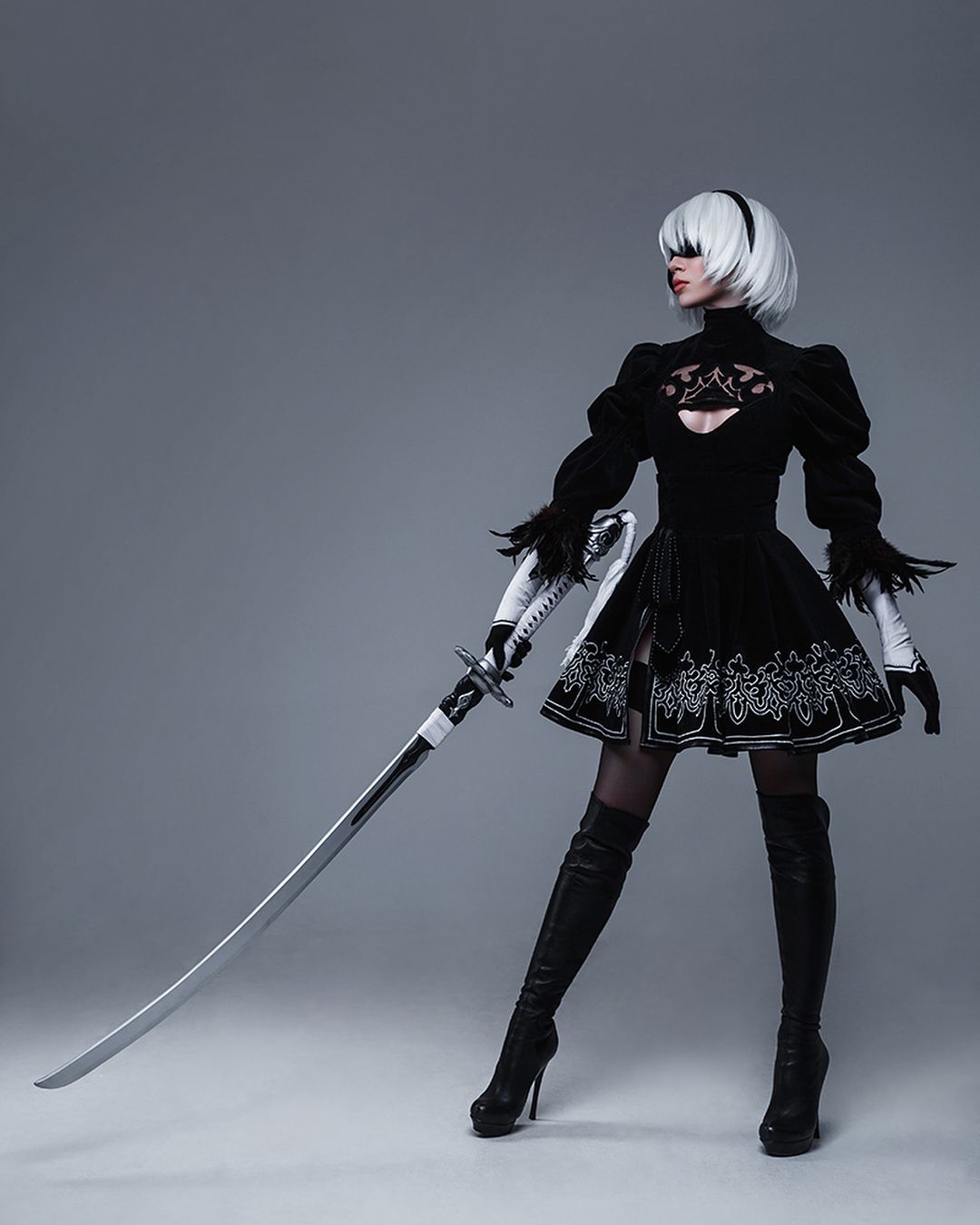 2B Cosplay – cosicon