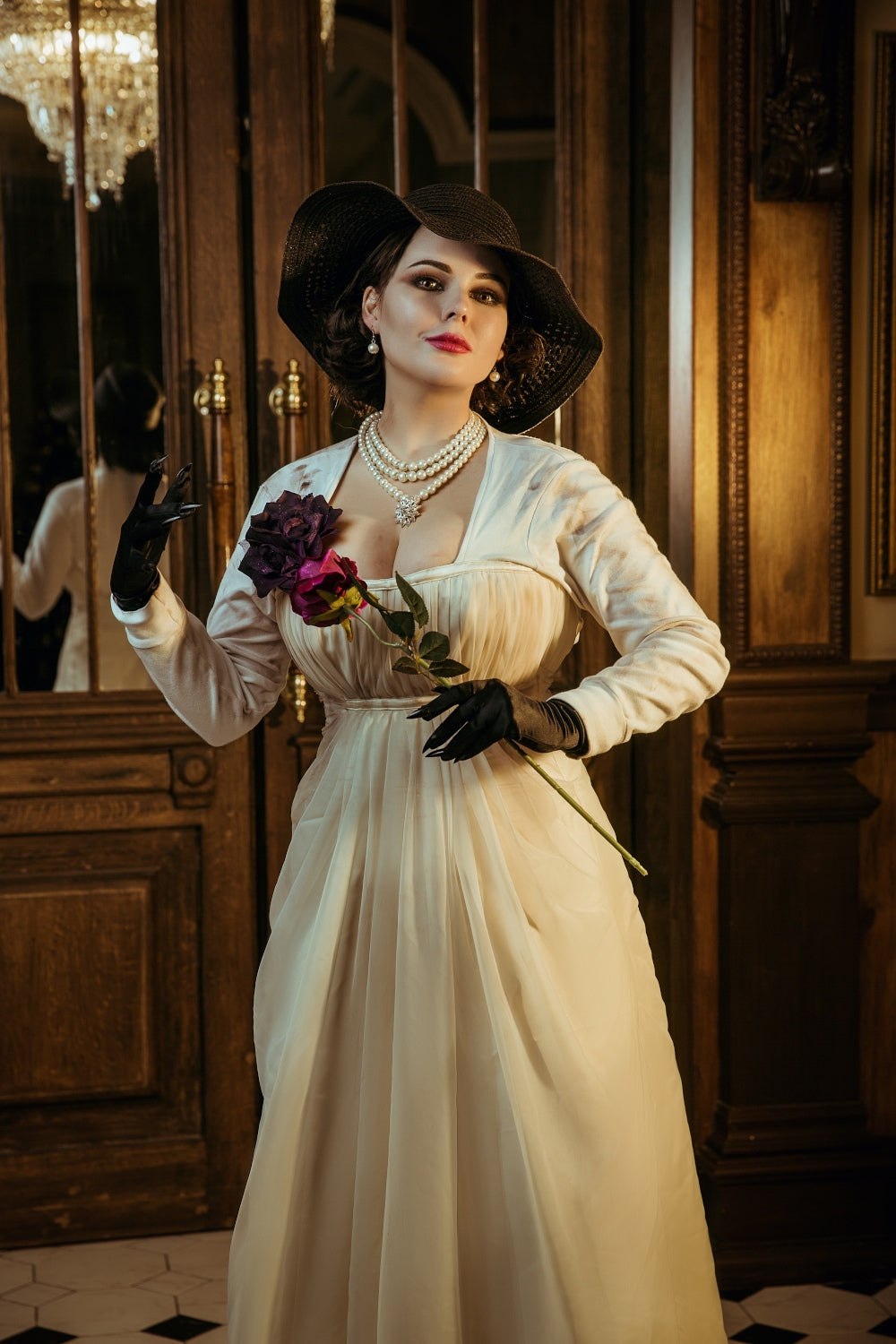 lady dimitrescu cosplay – cosicon